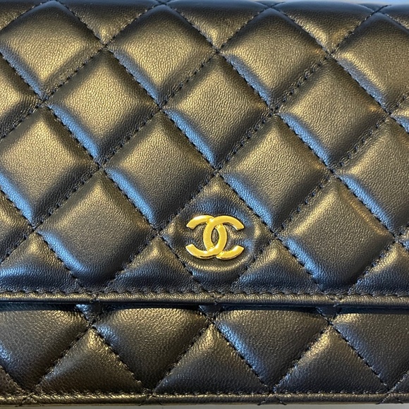 CHANEL | Bags | Chanel Quilted Bag | Poshmark